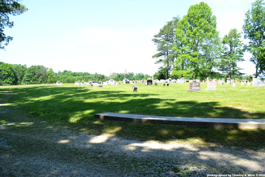 Scott Co, TN - Kingtown Cemetery at Strunk