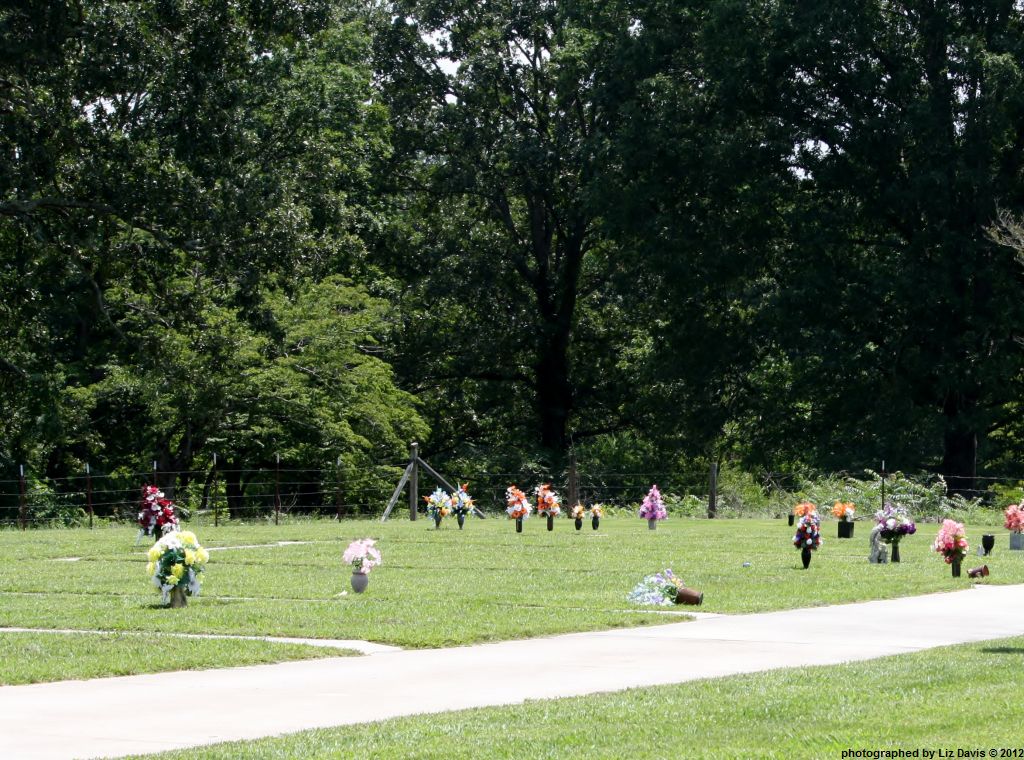 Scott Co, TN - Cooper Memorial Gardens at Oneida