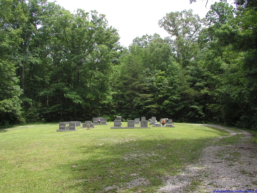 Scott Co, TN - Tennessee Marcum Cemetery at Straight Fork