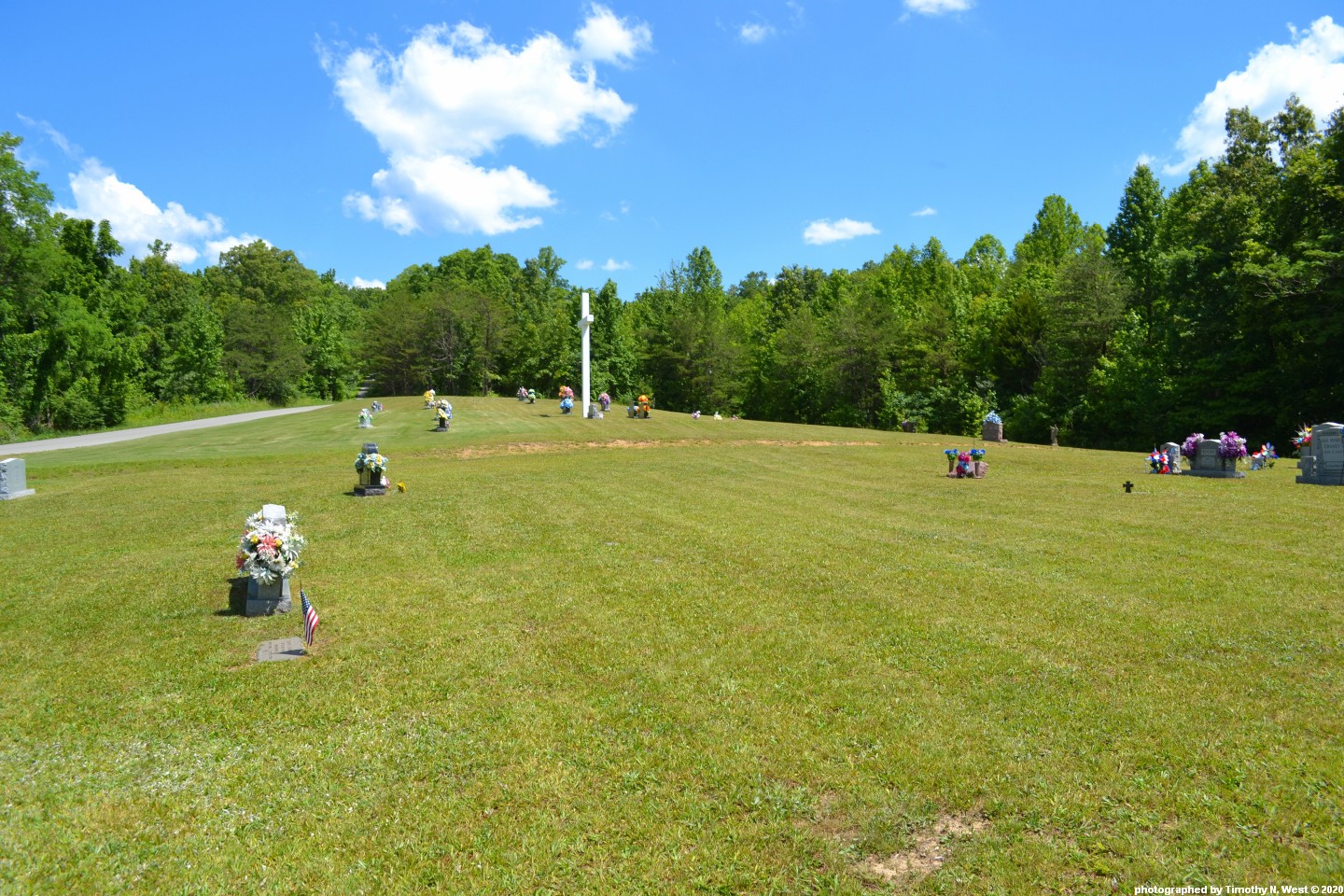 Scott Co, TN - Scott Memorial Gardens at Oneida