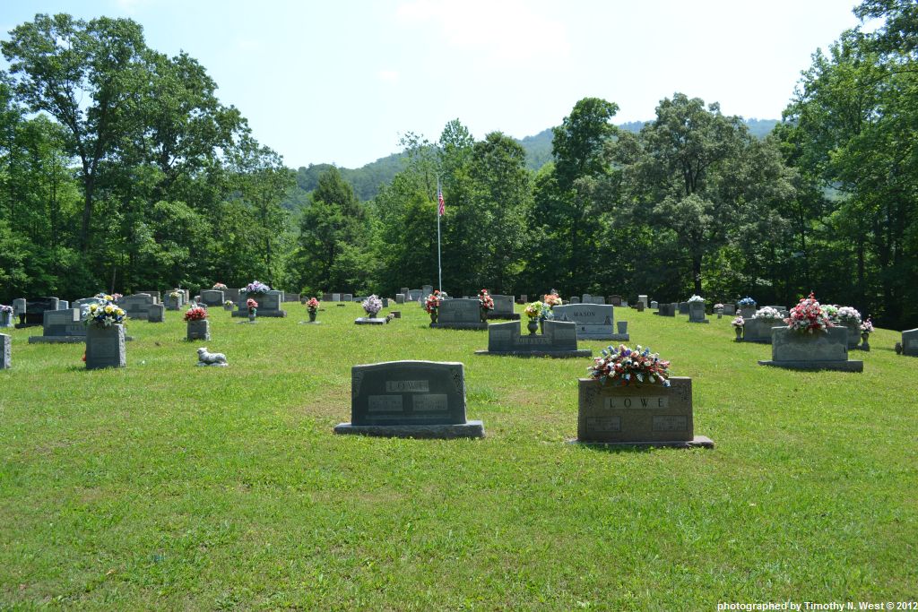 Scott Co, TN - Smoky Creek Cemetery at Smoky Creek